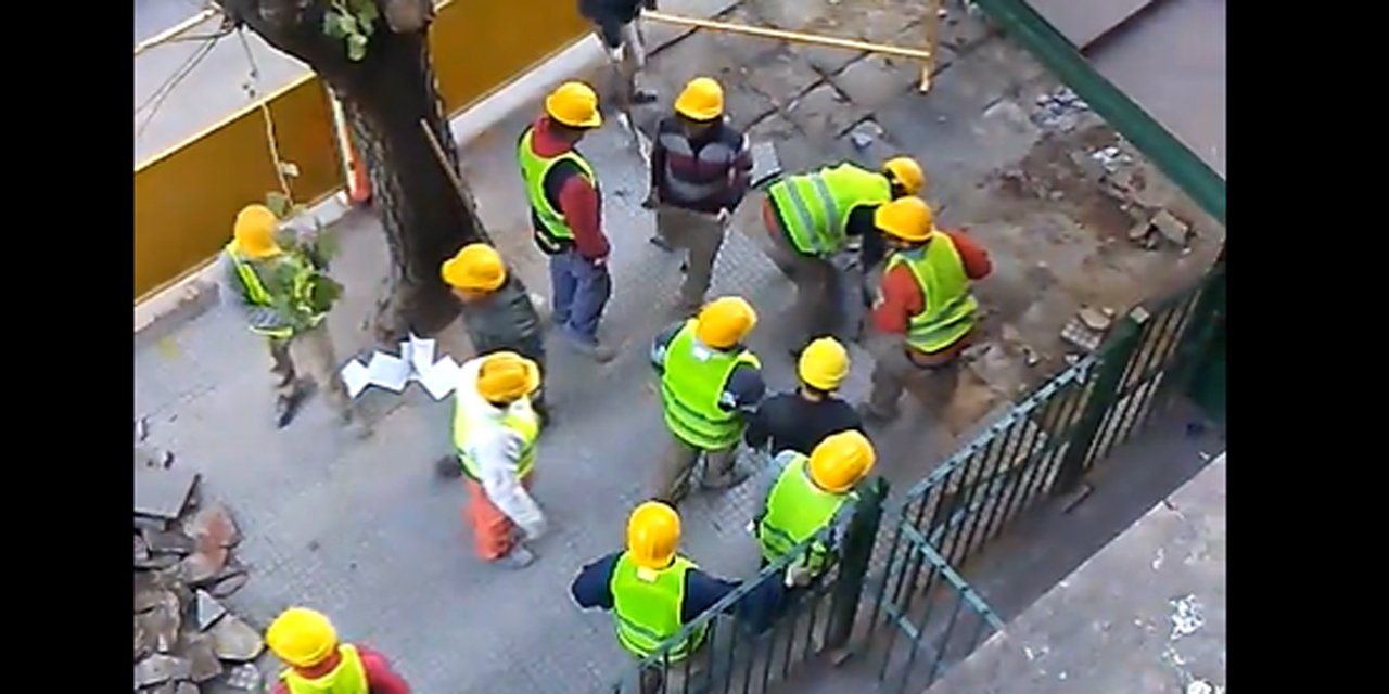 Podría derivar en una causa penal la destrucción de veredas nuevas en ...